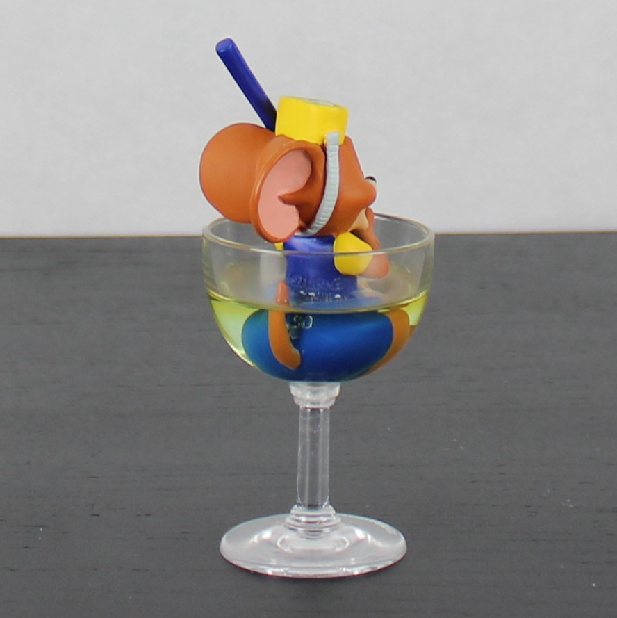 Vintage Jerry Mouse snorkeling figurine - Demons & Merveilles